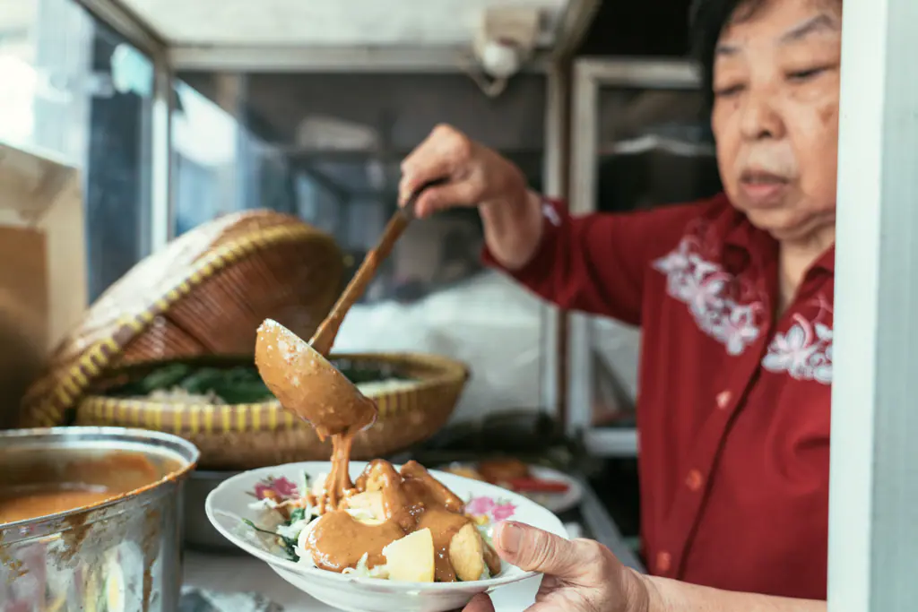 Franchise Gado Gado Bon Bin: Peluang Usaha & Keuntungan Cepat